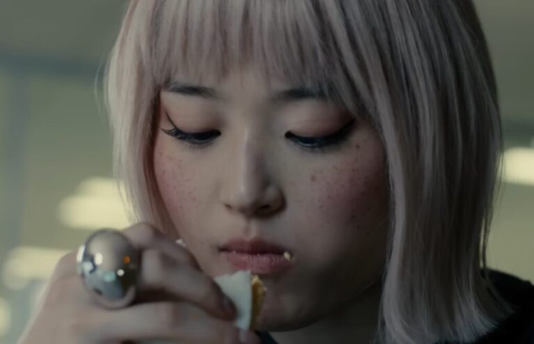 奥山葵はアマプラのCMラーメン偏のそばかす女優！かわいいインスタ画像も紹介！